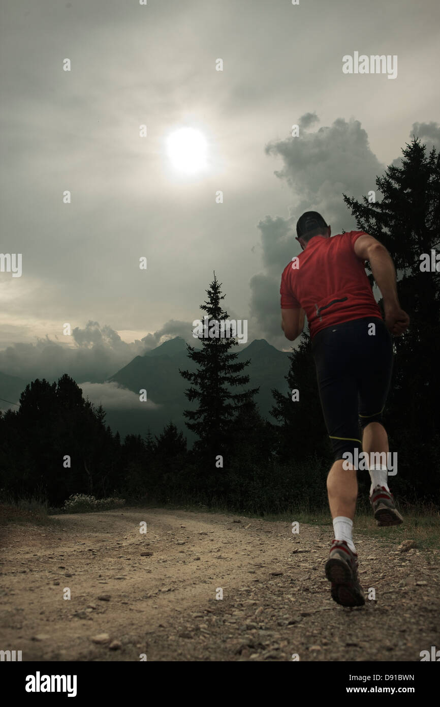 Man jogging italy hi-res stock photography and images - Alamy