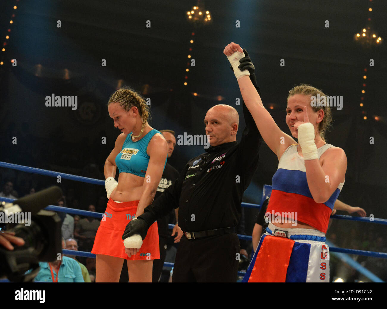 German kick boxer Christine Theiss (L) looses the fight against Olga ...