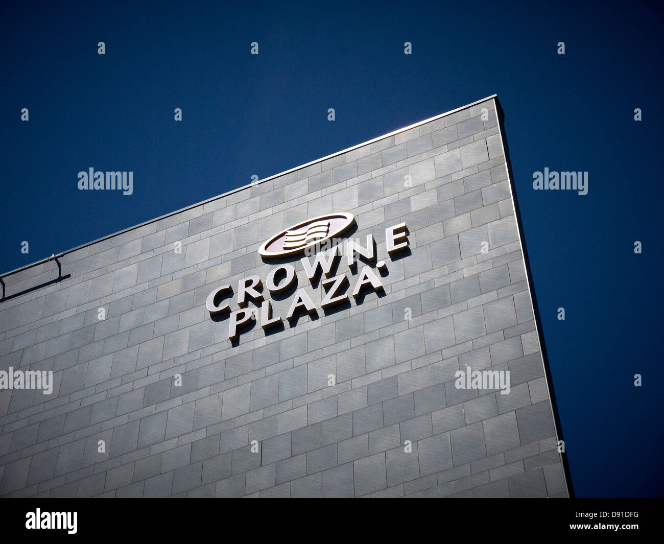 Plaza sign hi-res stock photography and images - Alamy