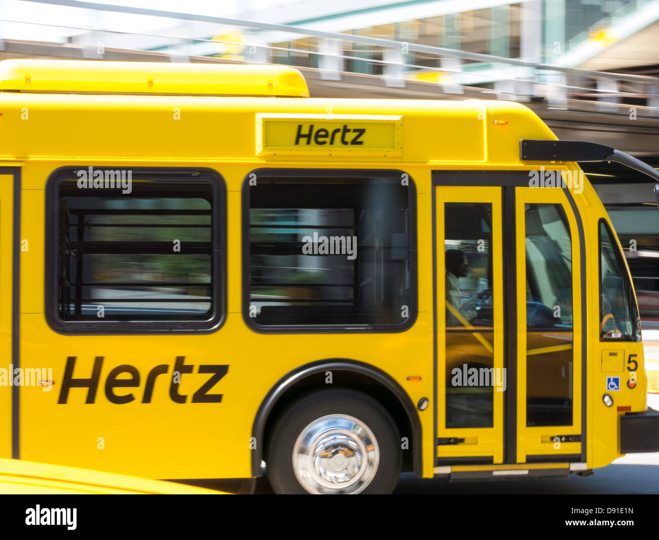Airport shuttle van hi-res stock photography and images - Alamy