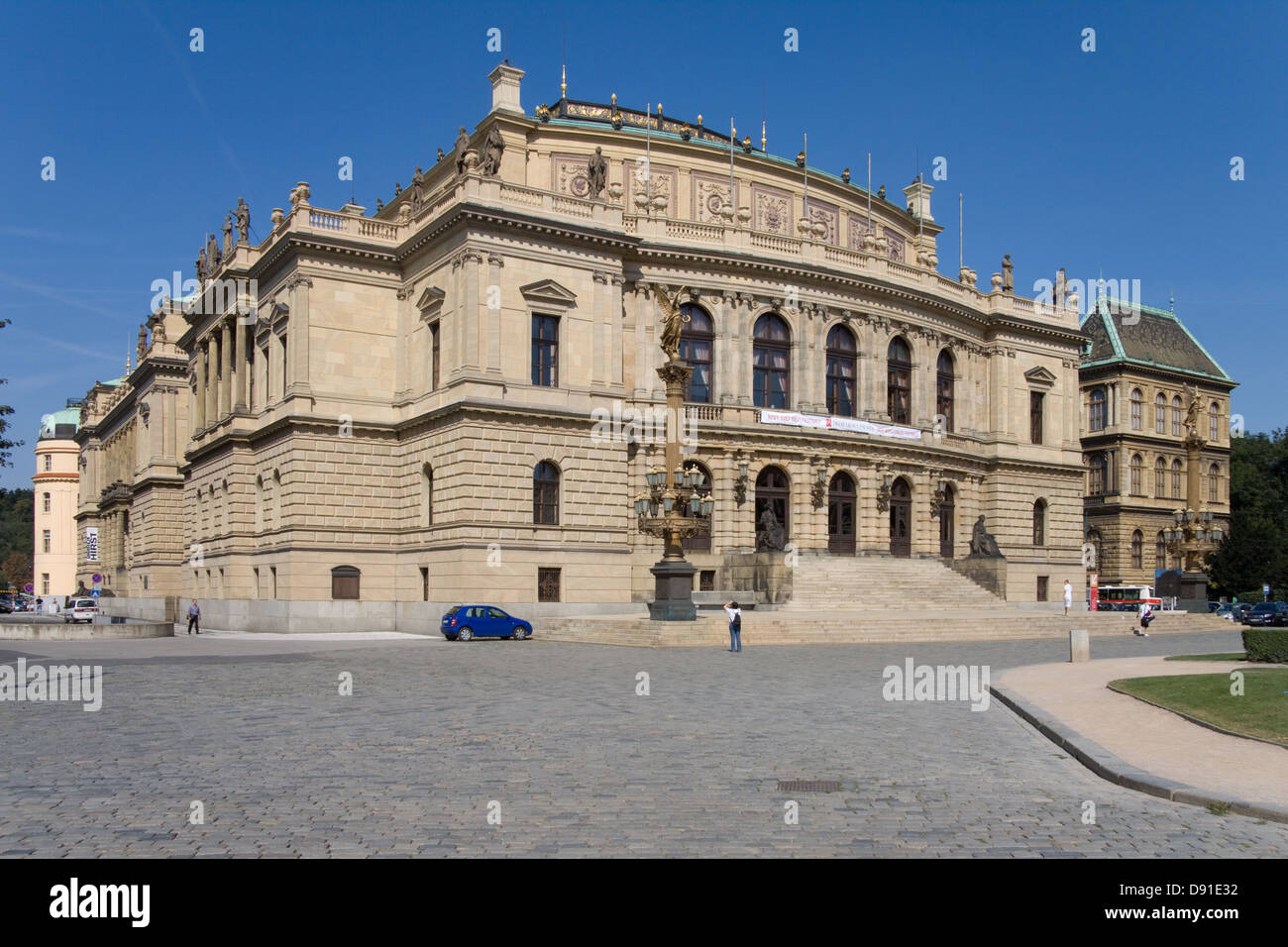 Rudolfinum gallery hi-res stock photography and images - Alamy