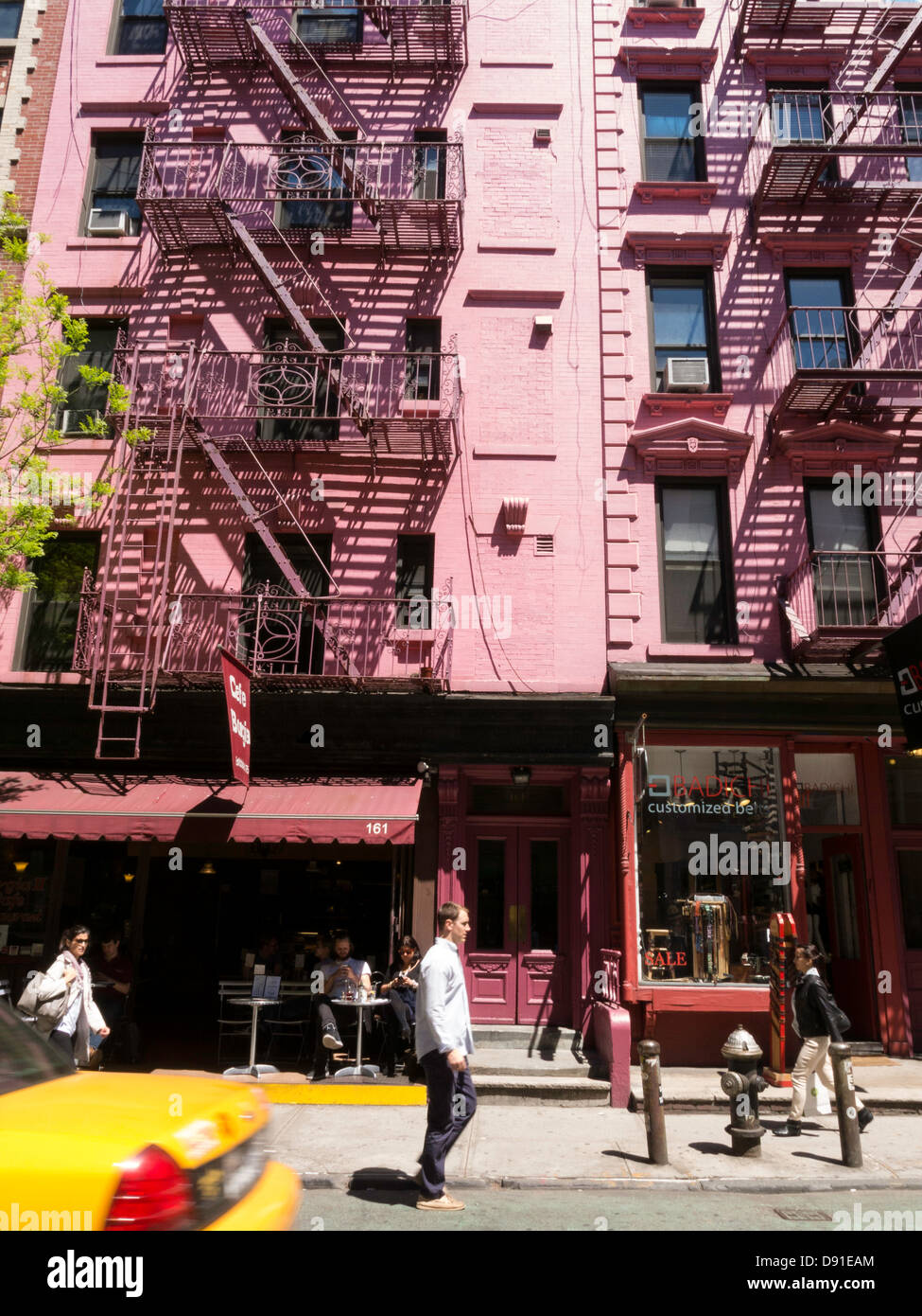 Storefronts on Prince Street in SoHo, NYC Stock Photo - Alamy