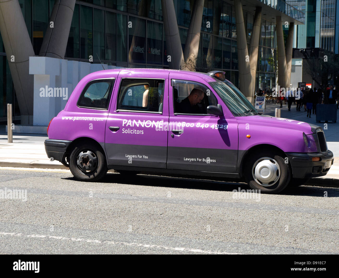 Purple taxi hi-res stock photography and images - Alamy
