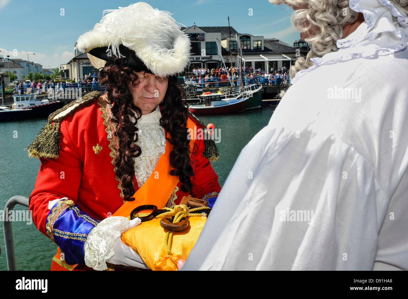 Carrickfergus, Northern Ireland. 8th June 2013. "King Billy" arrives at ...
