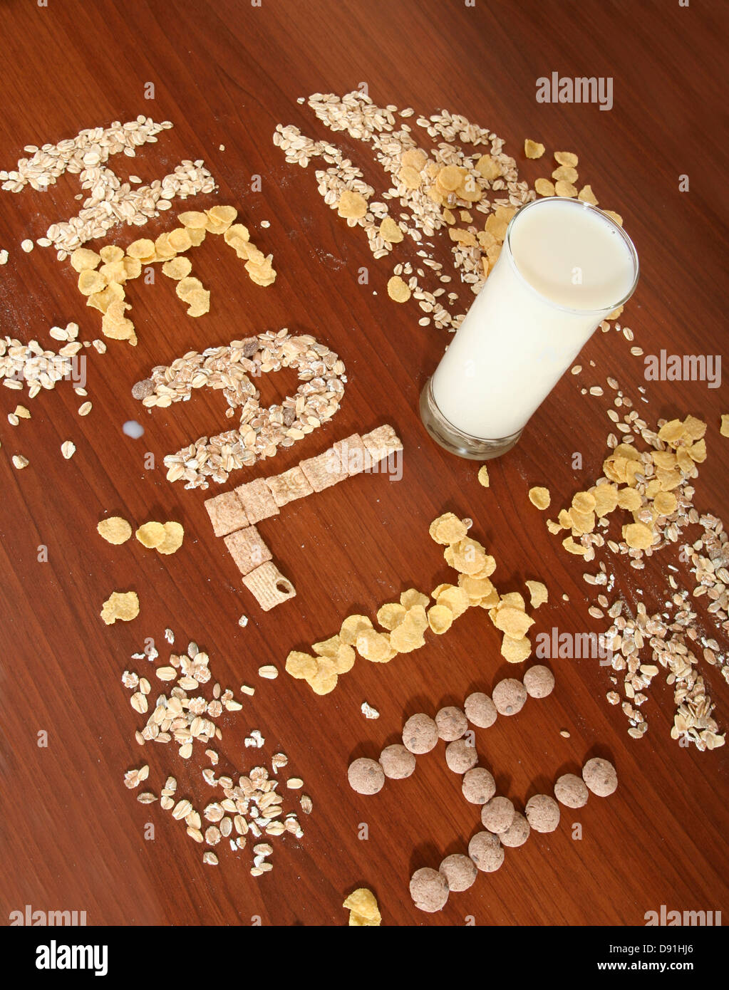 Healthy morning meal: corn flakes Stock Photo - Alamy