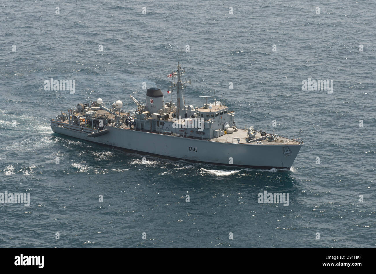 Mine countermeasures vessel hi-res stock photography and images - Alamy