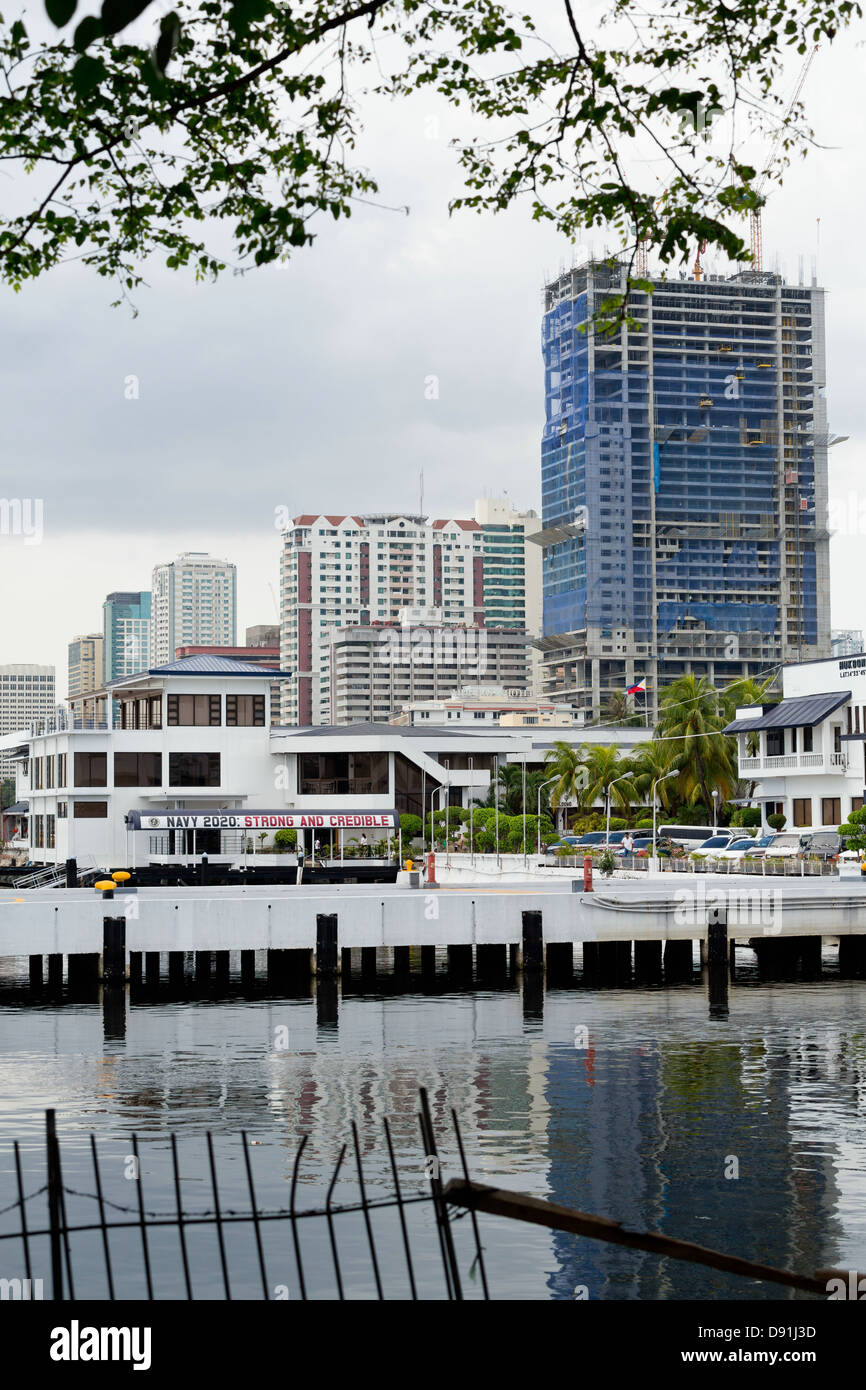 Skyline at the Marina at the Manila Bay, Philippines Stock Photo - Alamy