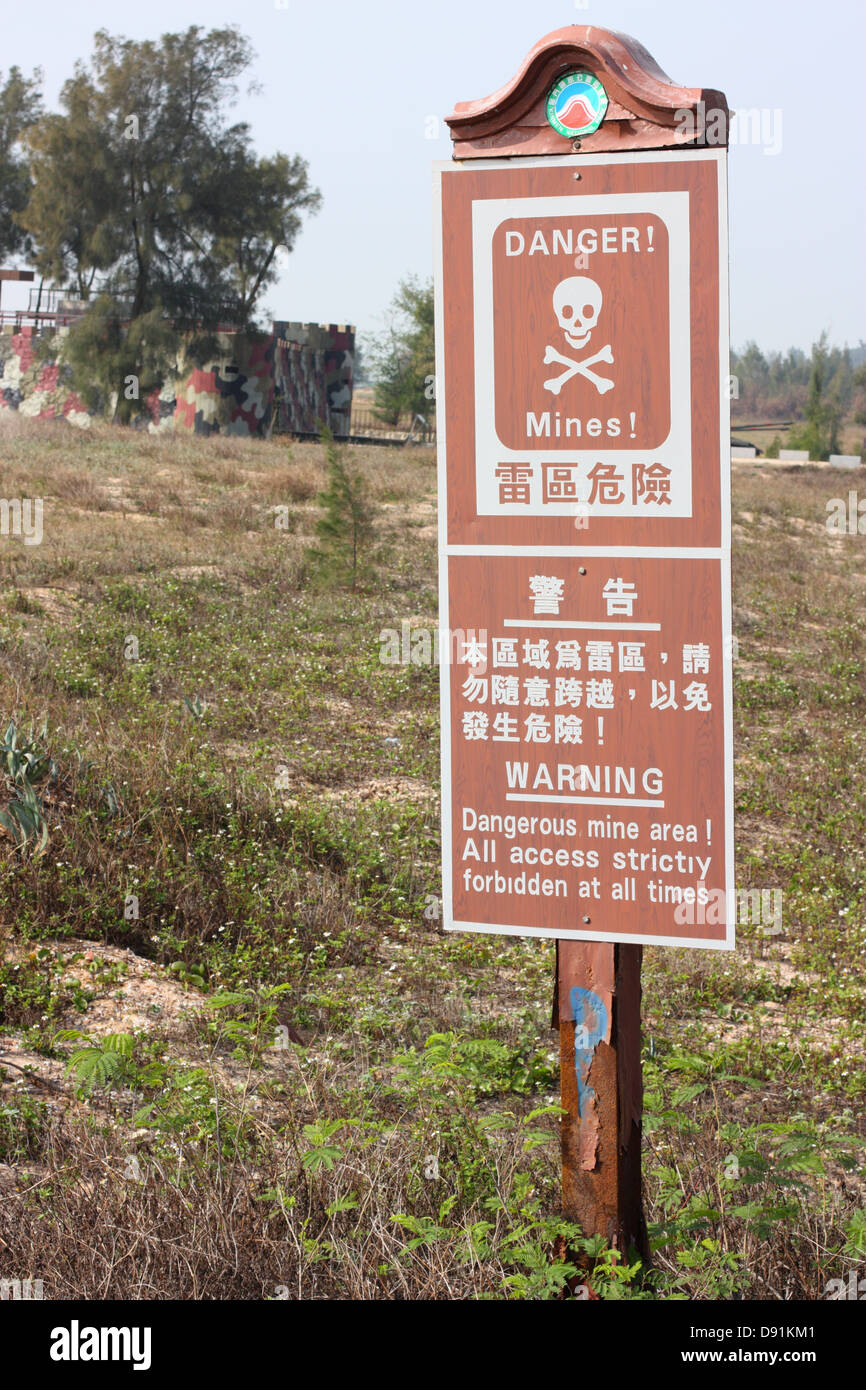 Danger minefield sign hi-res stock photography and images - Alamy