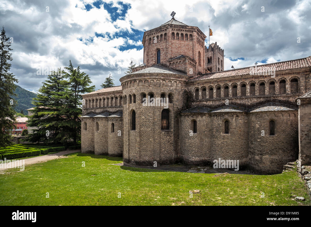 Ripoll spain hi-res stock photography and images - Alamy