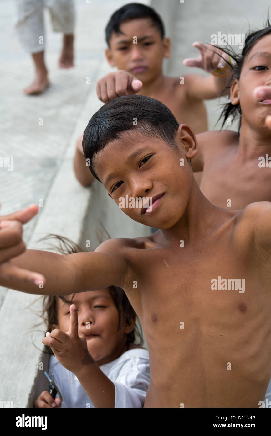 Cheerful Children in the Streets of Manila, Philippines Stock Photo - Alamy