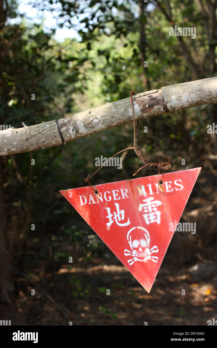 Minefield warning sign danger hi-res stock photography and images - Alamy