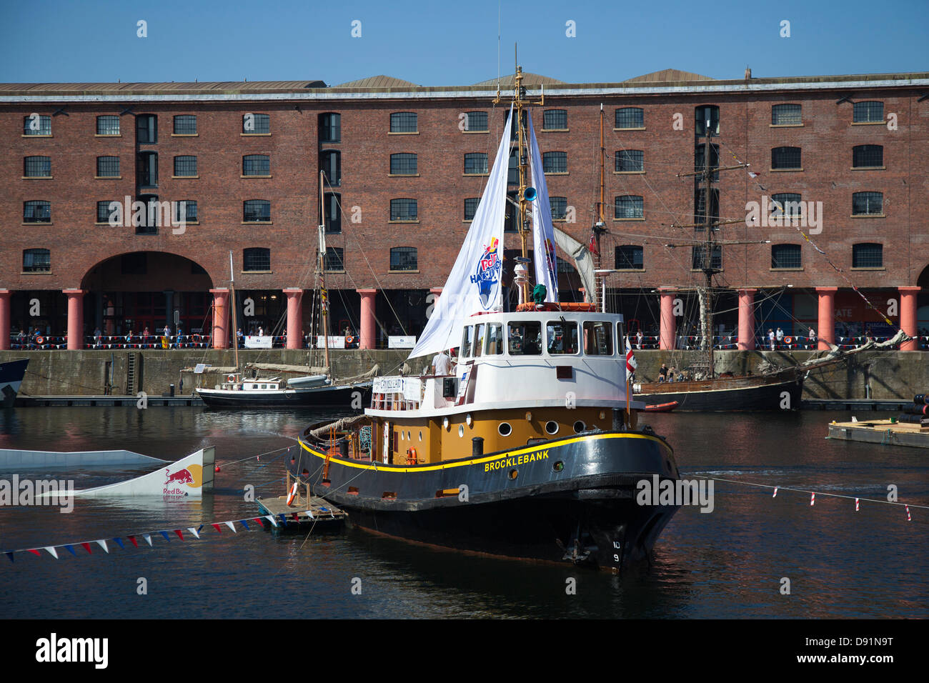 City liverpool england tug brocklebank hi-res stock photography and ...
