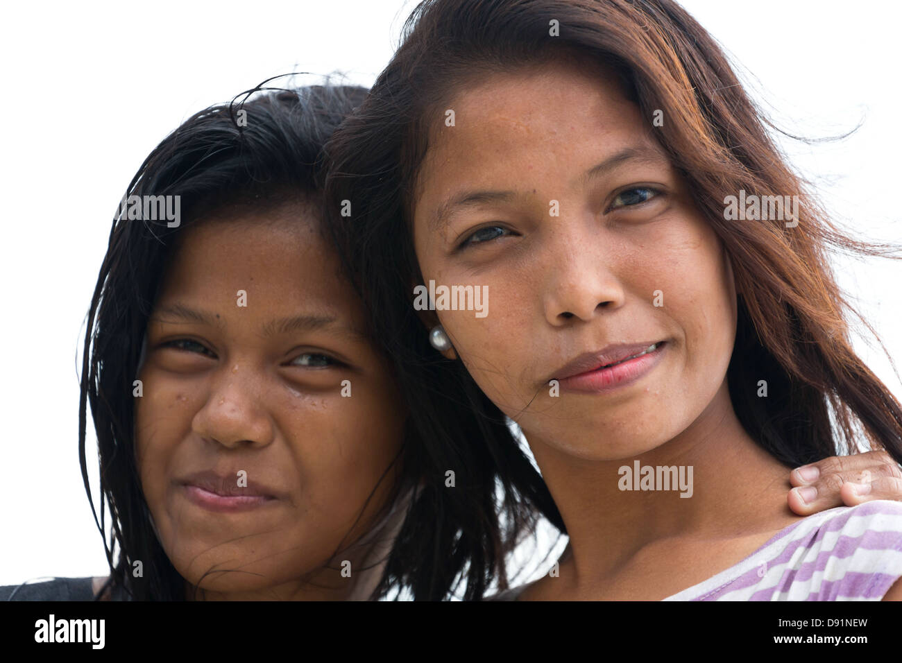 Young Girls in the Street in Manila, Philippines Stock Photo - Alamy