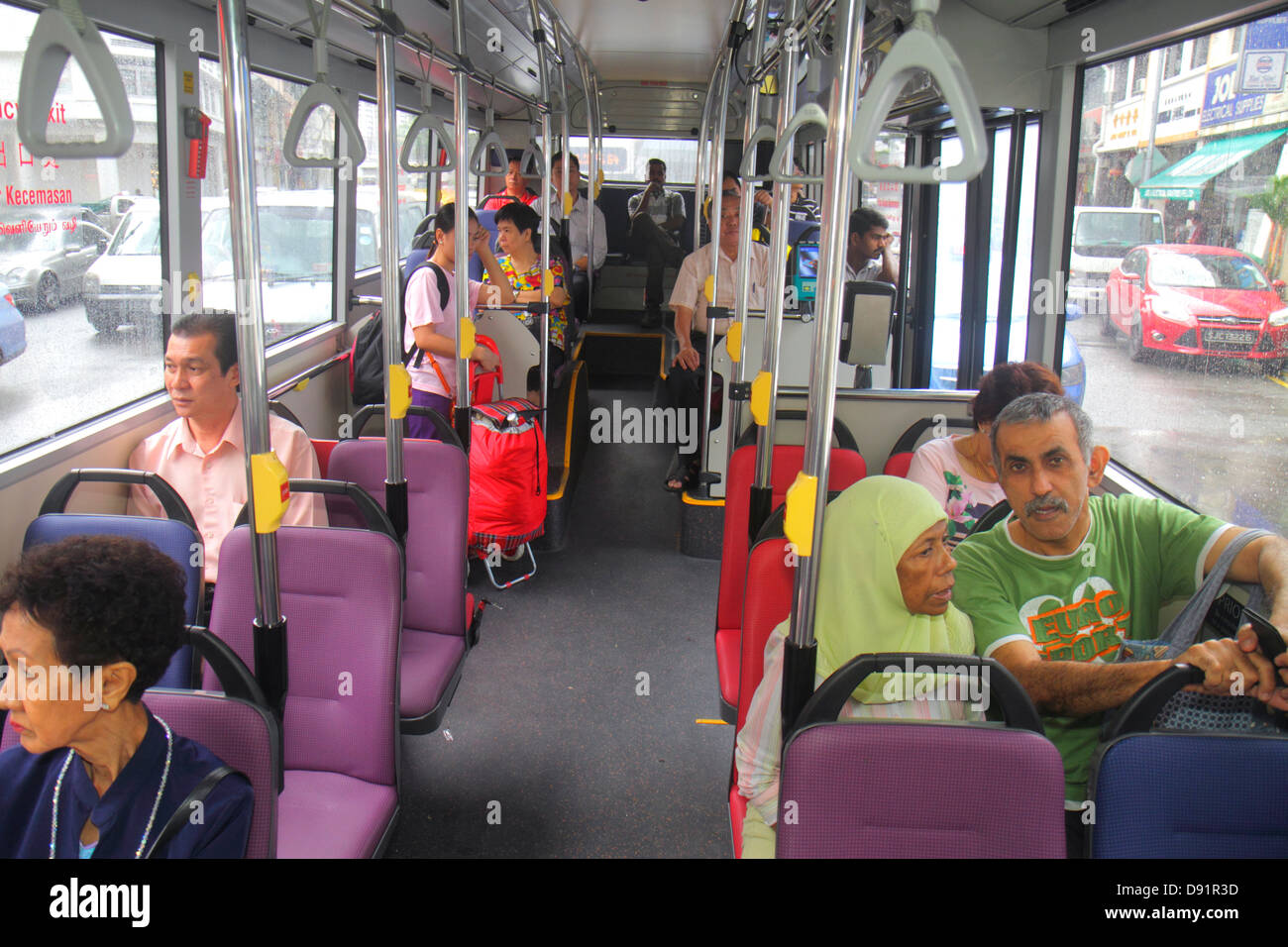 Singapore Coach High Resolution Stock Photography and Images - Alamy