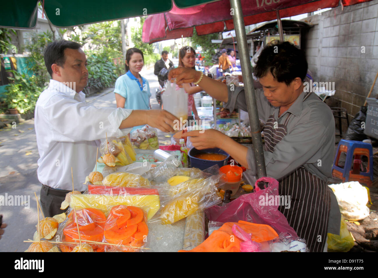 Bangkok Thailand,Thai,Pathum Wan,Soi Kasemsan 1,Rama 1 Road,Asian ...