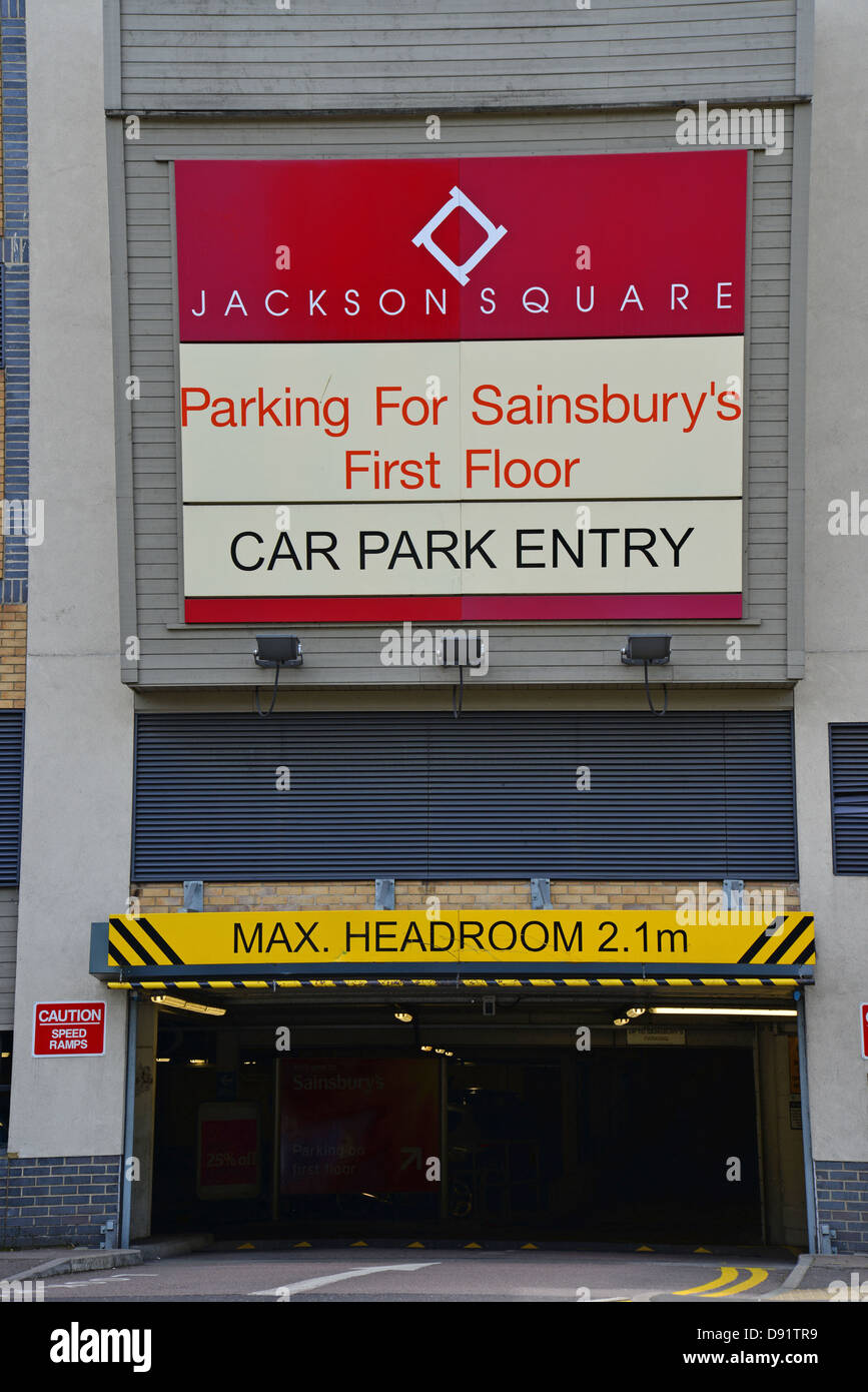 Jackson square parking building causeway hi-res stock photography and ...
