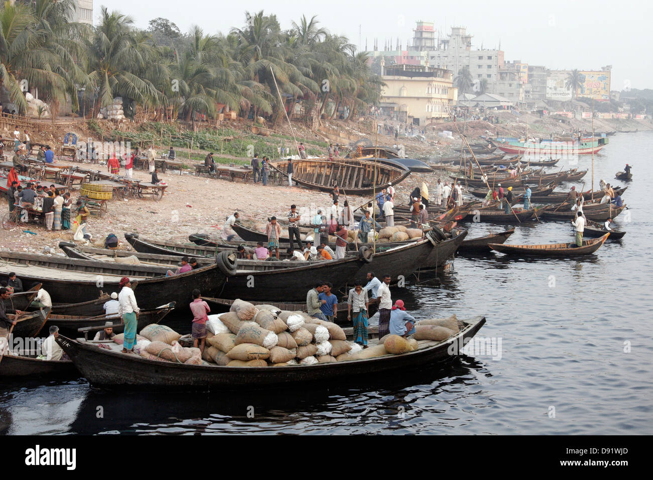 Buriganga river hi-res stock photography and images - Alamy