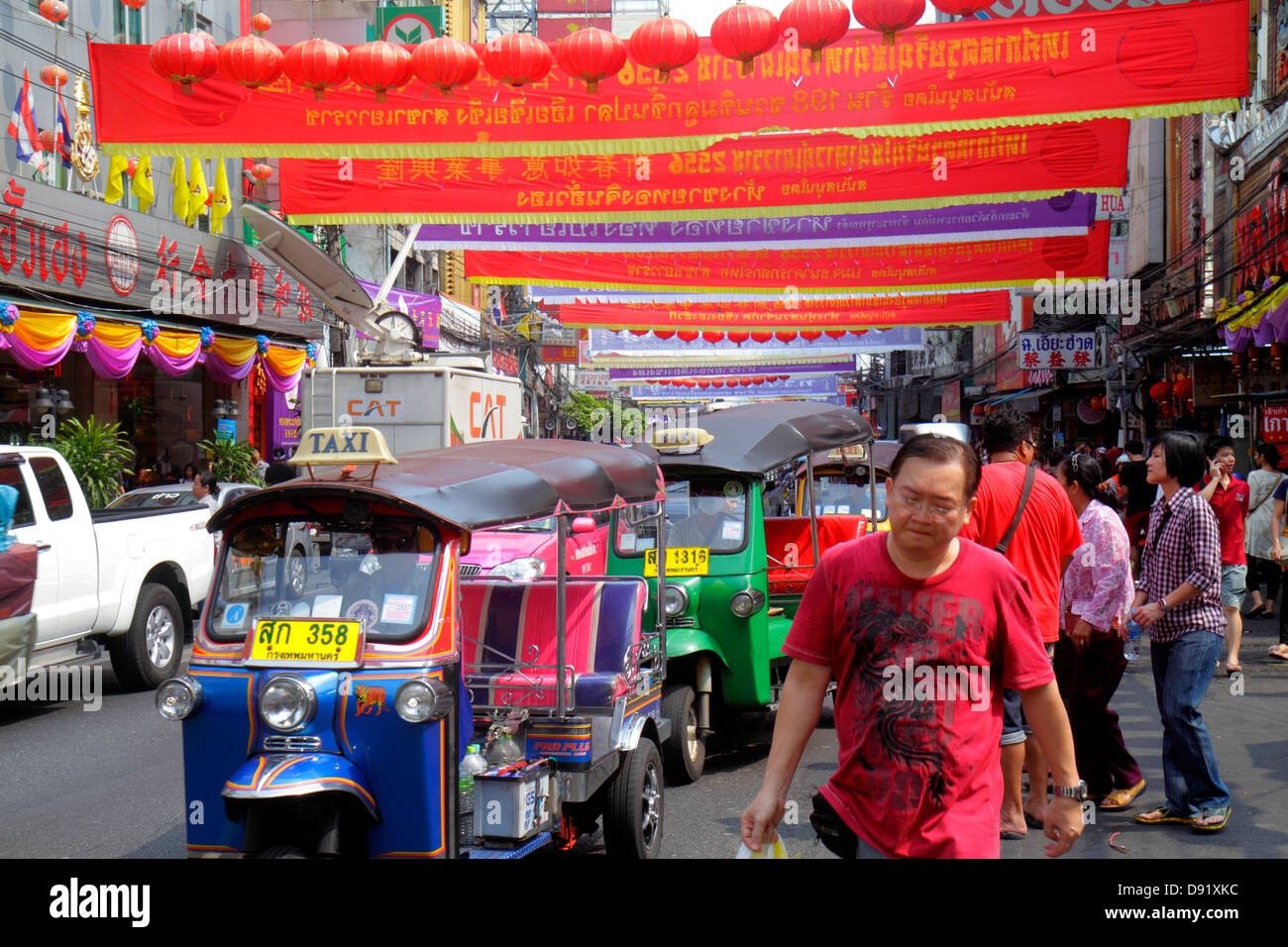 Bangkok Thailand,Thai,Samphanthawong,Chinatown,Yaowarat Road,traffic,taxi,auto rickshaw,tuk-tuk ...