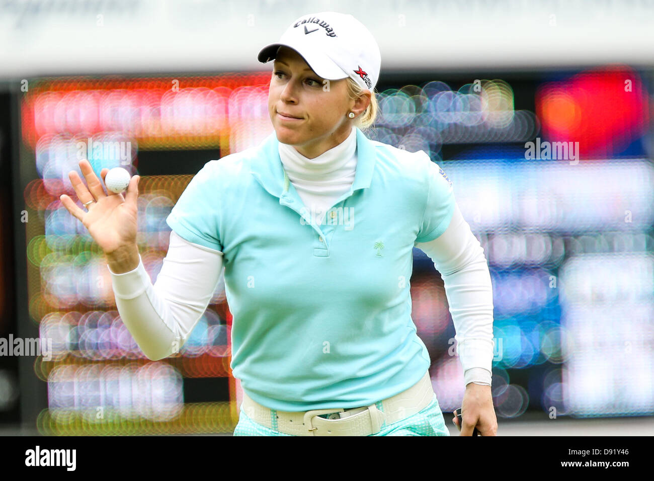 Pittsford, New York, USA. 8th June, 2013. American Morgan Pressel waves ...