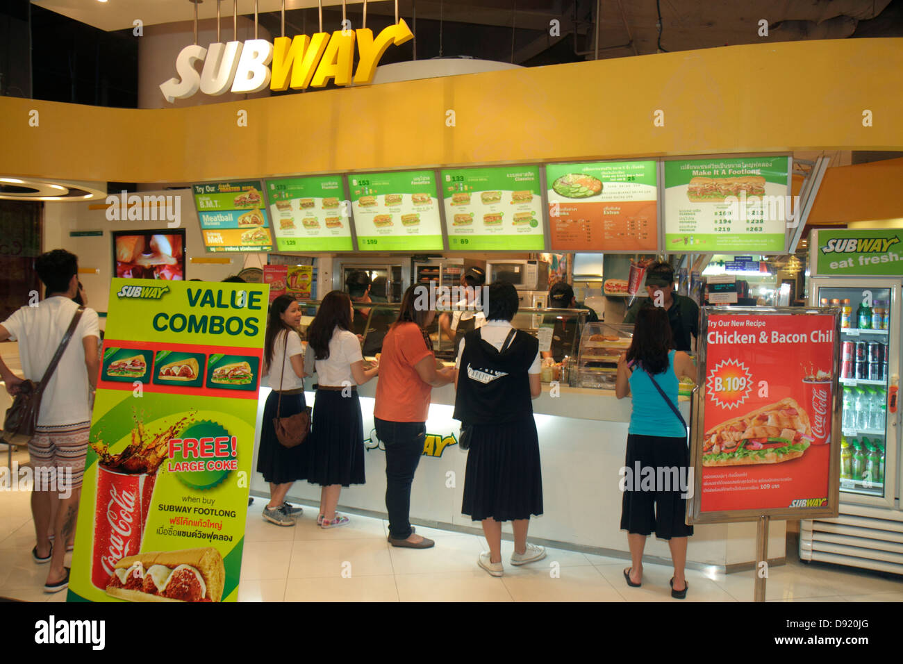 Subway Restaurant Counter Stock Photos & Subway Restaurant Counter ...