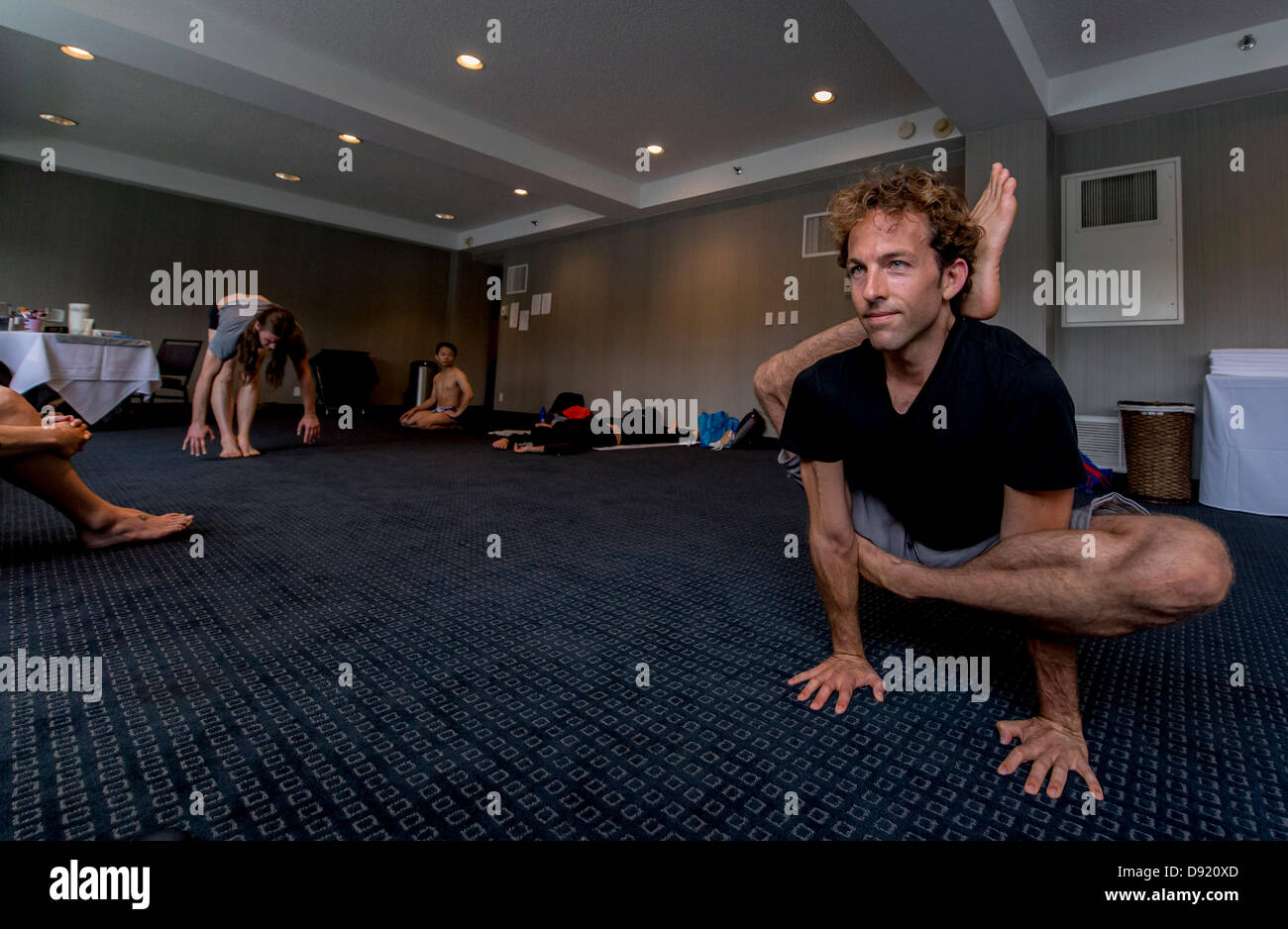 International yoga championship hi-res stock photography and images - Alamy