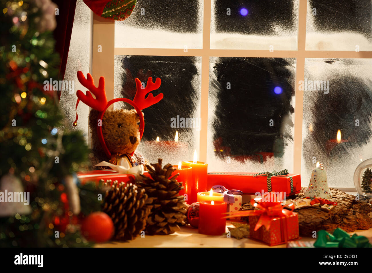 Band christmas tree lighting hi-res stock photography and images - Alamy