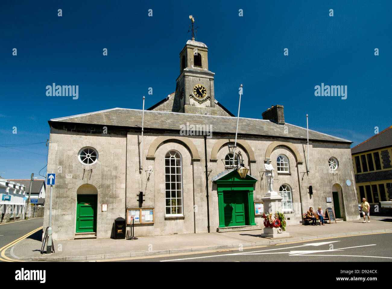 Cowbridge glamorgan hi-res stock photography and images - Alamy
