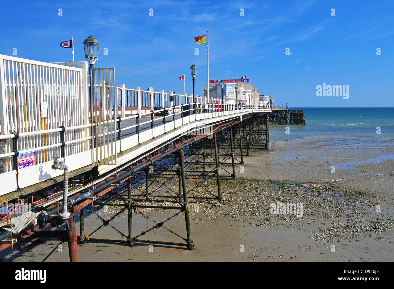 Worthing beach and pier hi-res stock photography and images - Alamy