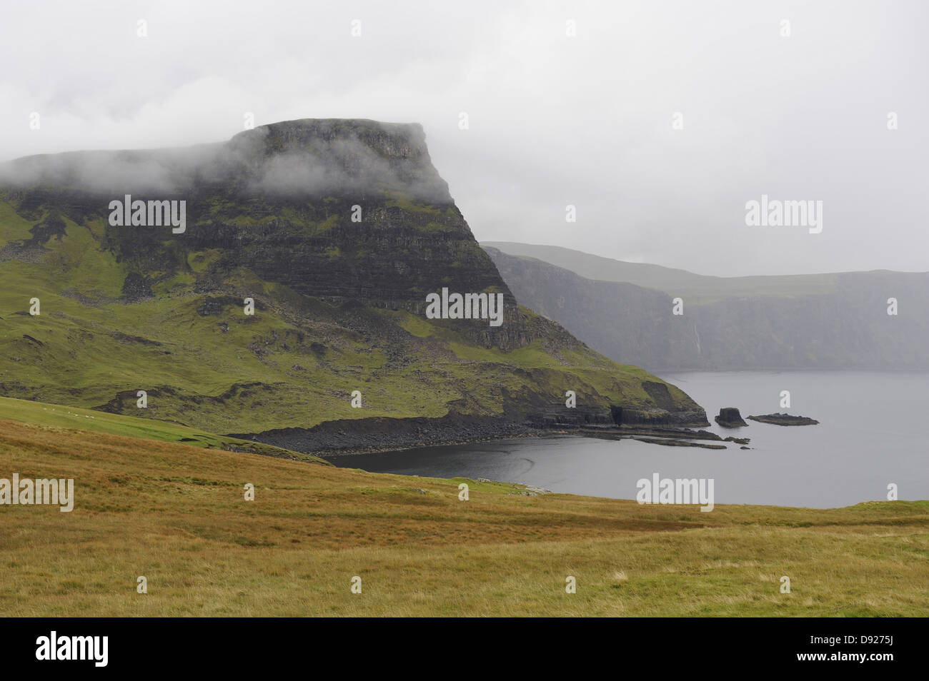 Waterstein Head, Moonen Bay, Neist Point, Isle of Skye, Scotland, Great ...