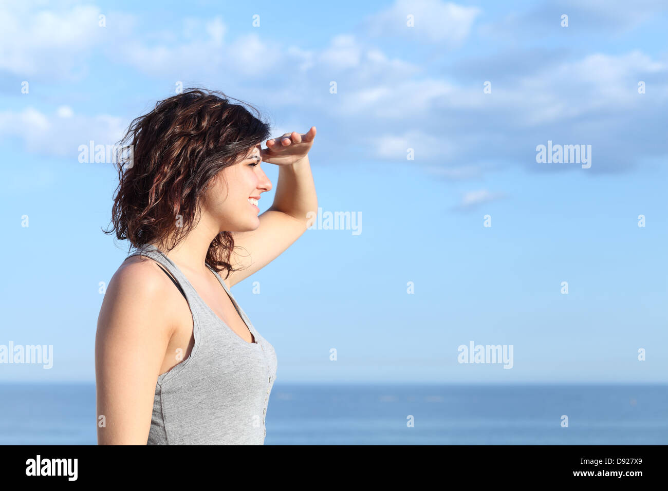 Person looking forward hi-res stock photography and images - Alamy