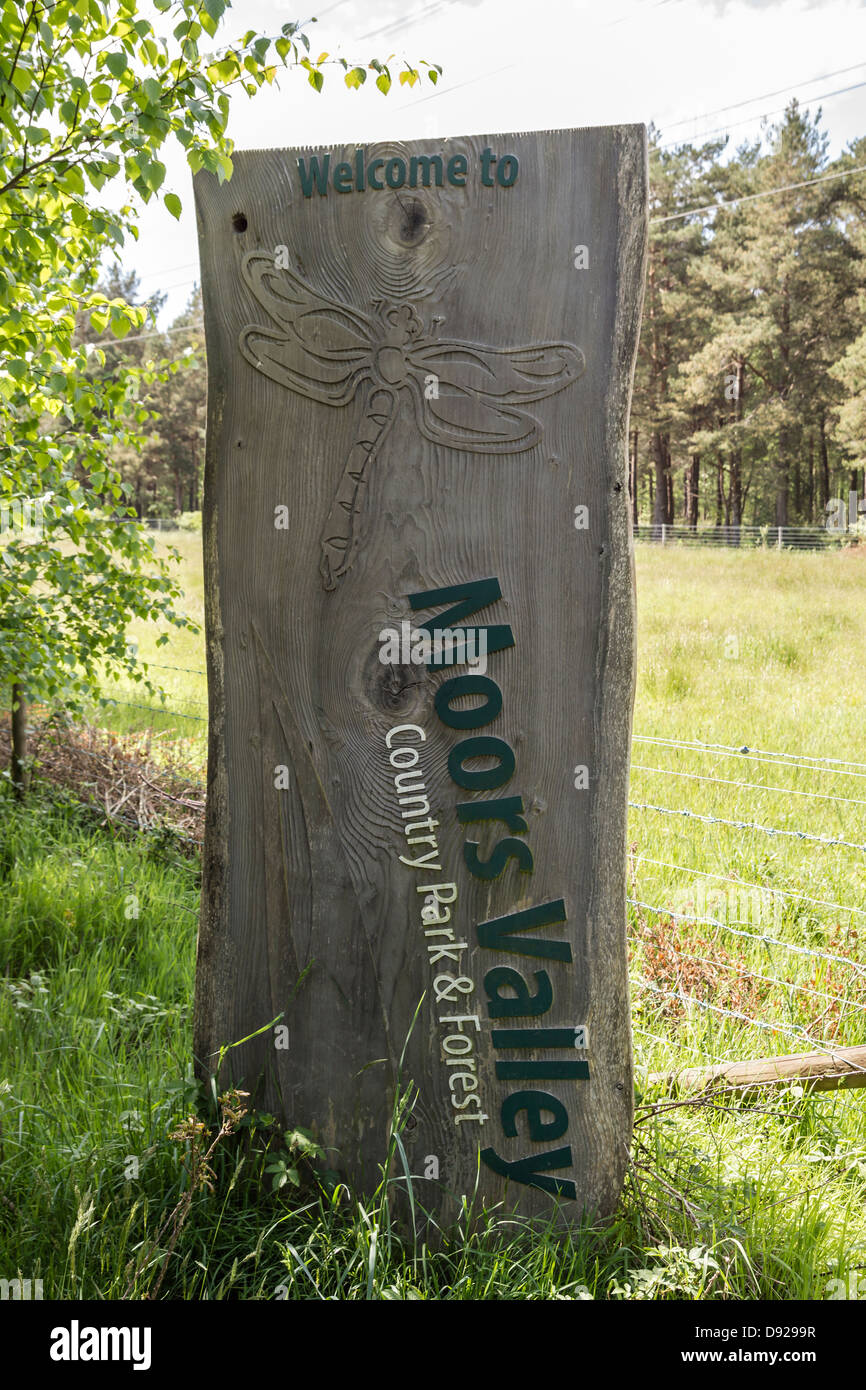 Moors Valley Country Park & Forest Path Entry Sign Stock Photo - Alamy