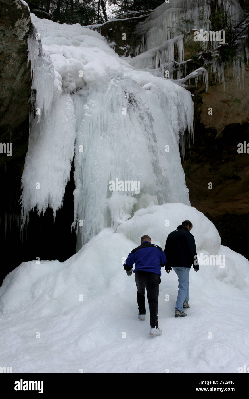 Old mans cave winter hi-res stock photography and images - Alamy