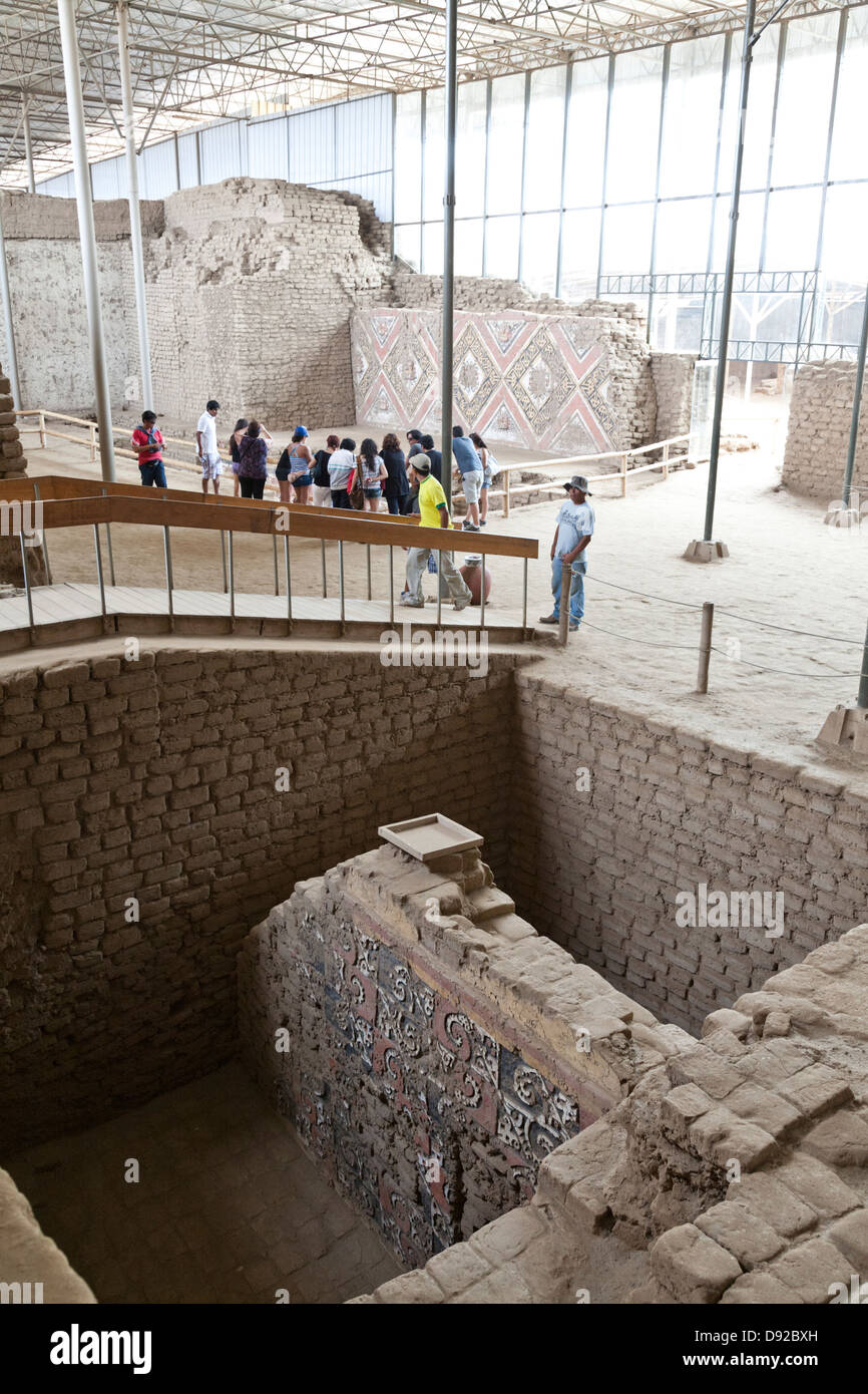 Huaca de la Luna, Trujillo, Peru Stock Photo - Alamy