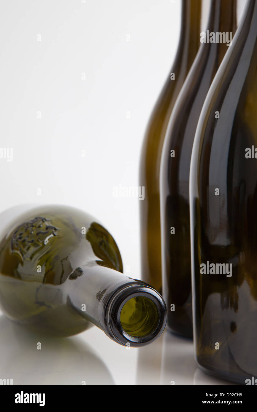 Empty alcohol bottles hi-res stock photography and images - Alamy