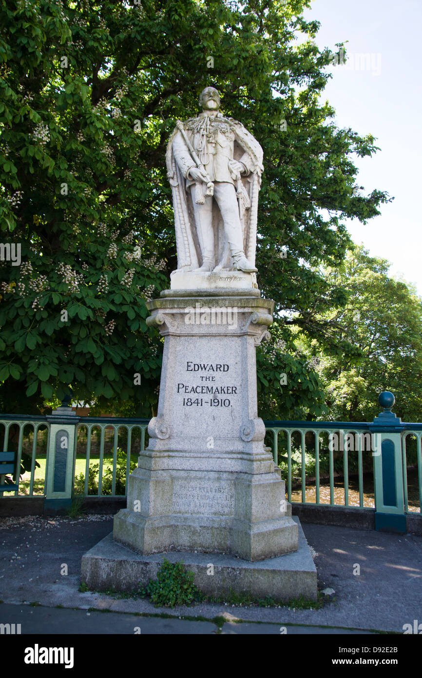 Tiverton a small town in Devon england UK. Statue of King Edward Stock ...