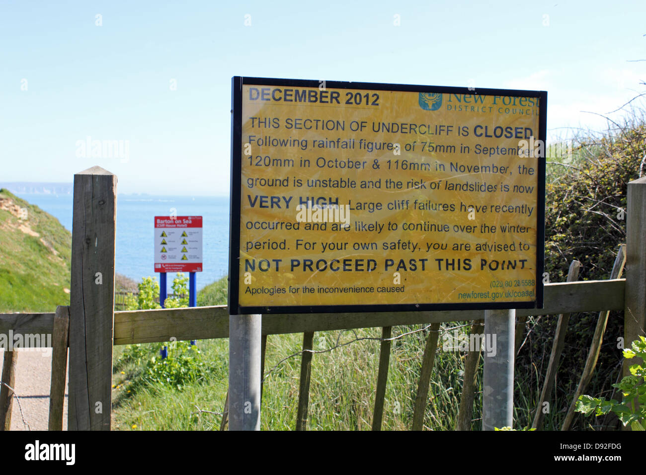 Cliff erosion sign hi-res stock photography and images - Alamy