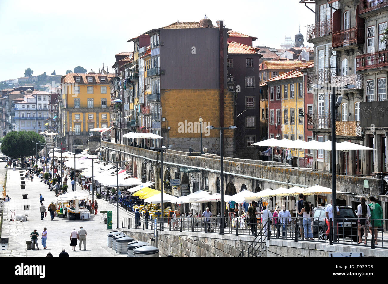 City quay residential hi-res stock photography and images - Alamy