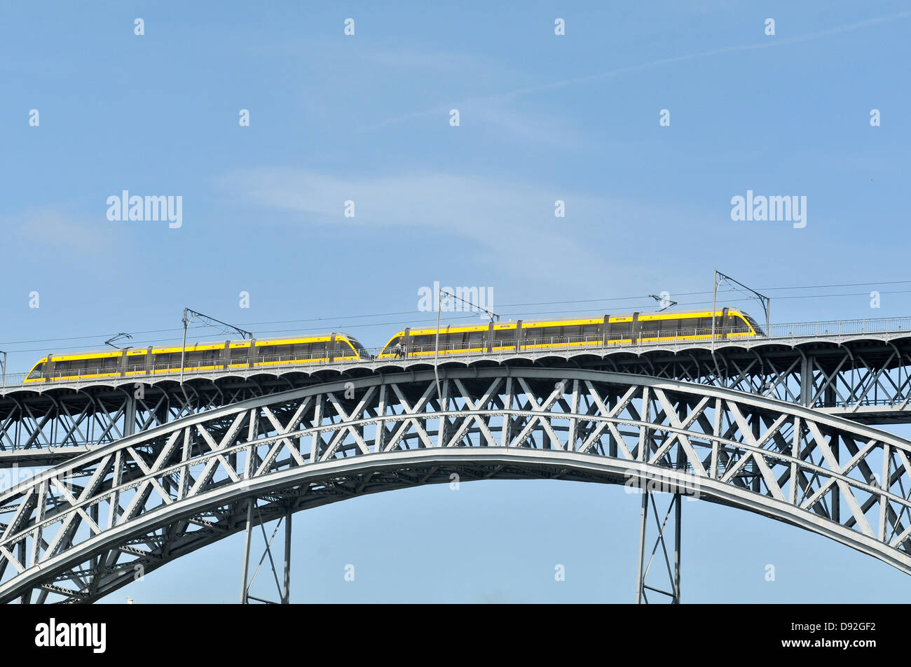 Porto metro hi-res stock photography and images - Alamy