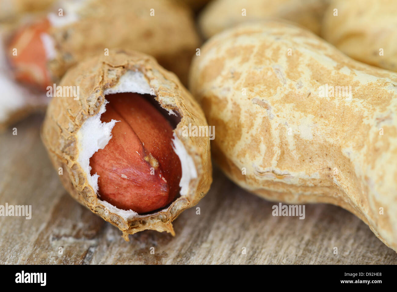 Peanuts With And Without Shell High Resolution Stock Photography and ...