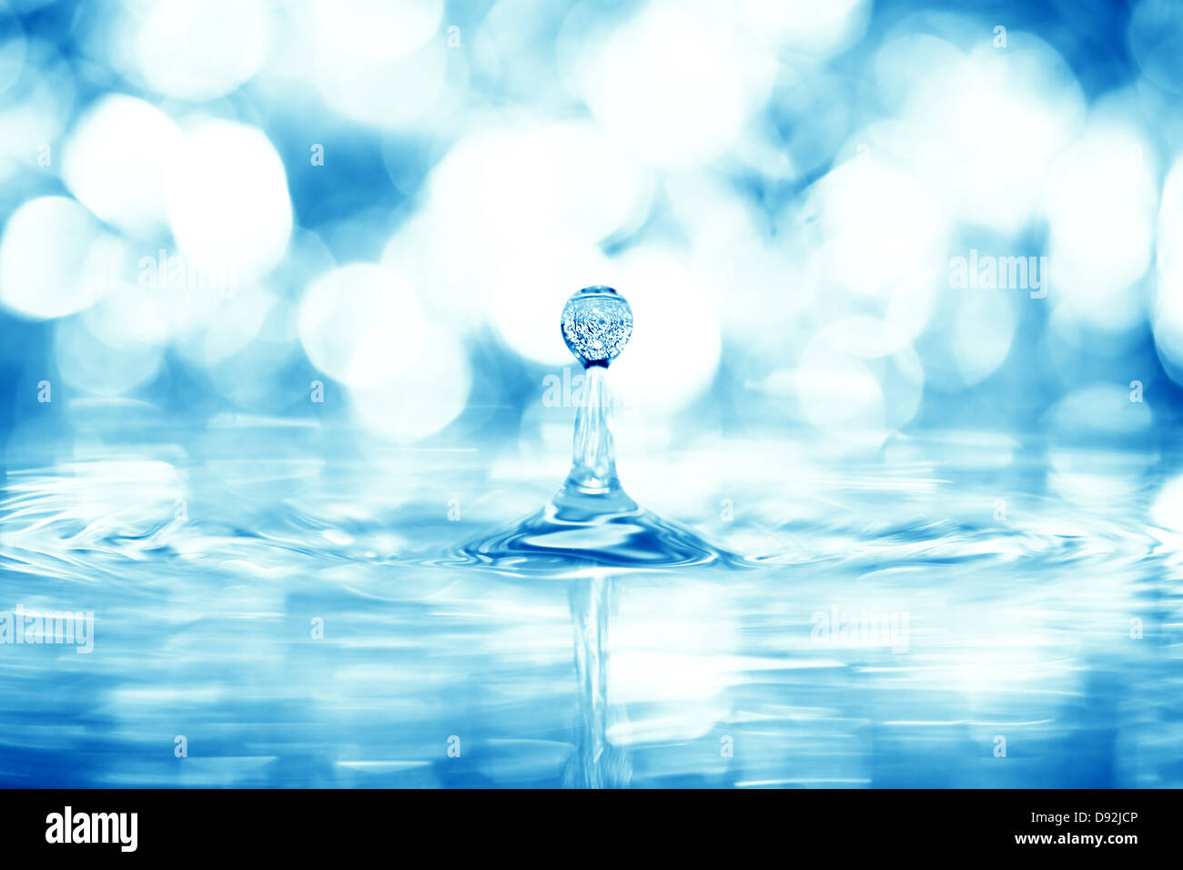 Drop water splash hi-res stock photography and images - Alamy