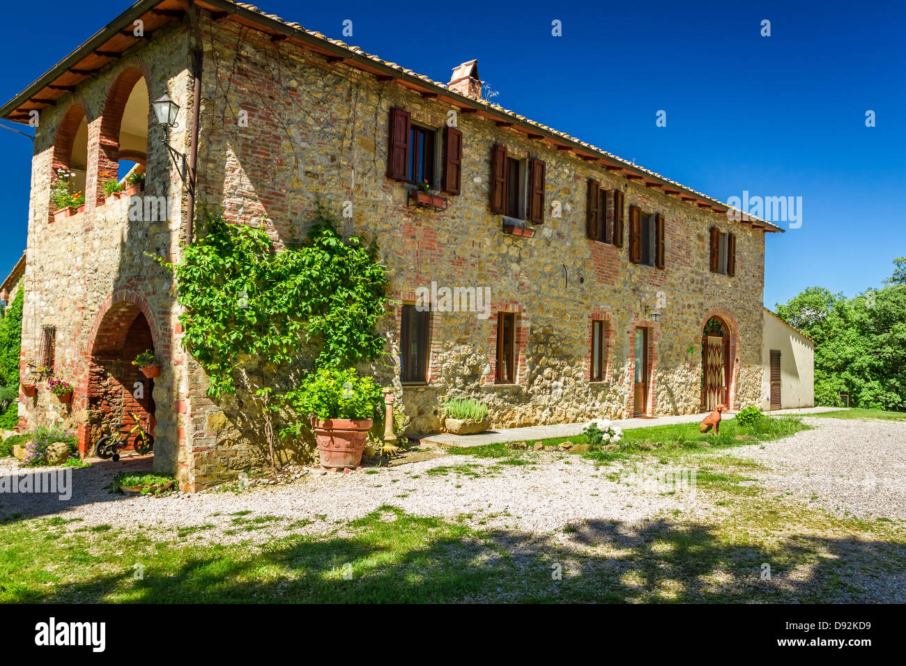 Rustic beauty of italy hi-res stock photography and images - Alamy