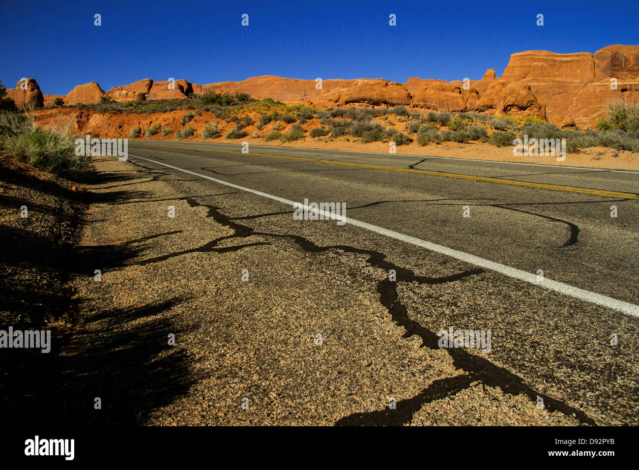 Clear road map hi-res stock photography and images - Alamy