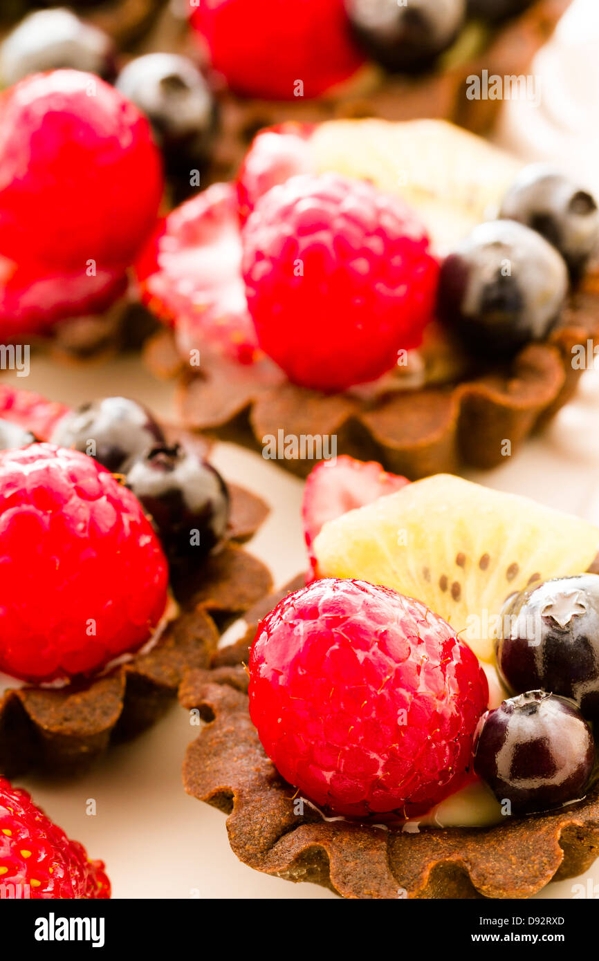 Assorted fruit tartlets hi-res stock photography and images - Alamy