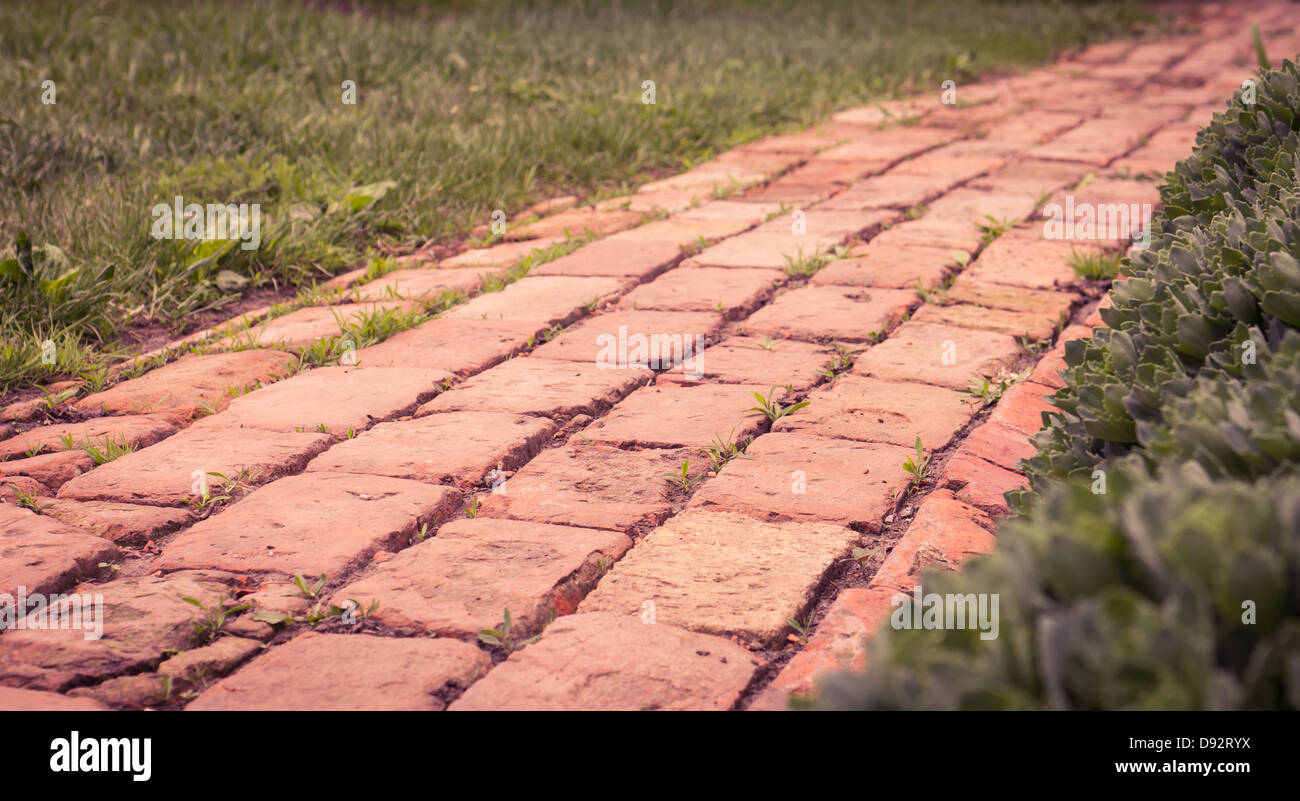 Roadside path pathway hi-res stock photography and images - Alamy