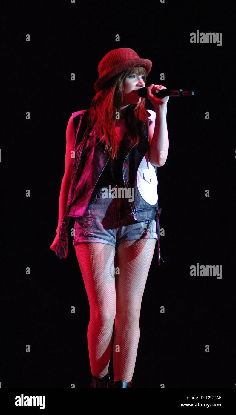 Portsmouth, Virginia, U.S. Jun 08, 2013. Canadian singer CARLY RAE ...