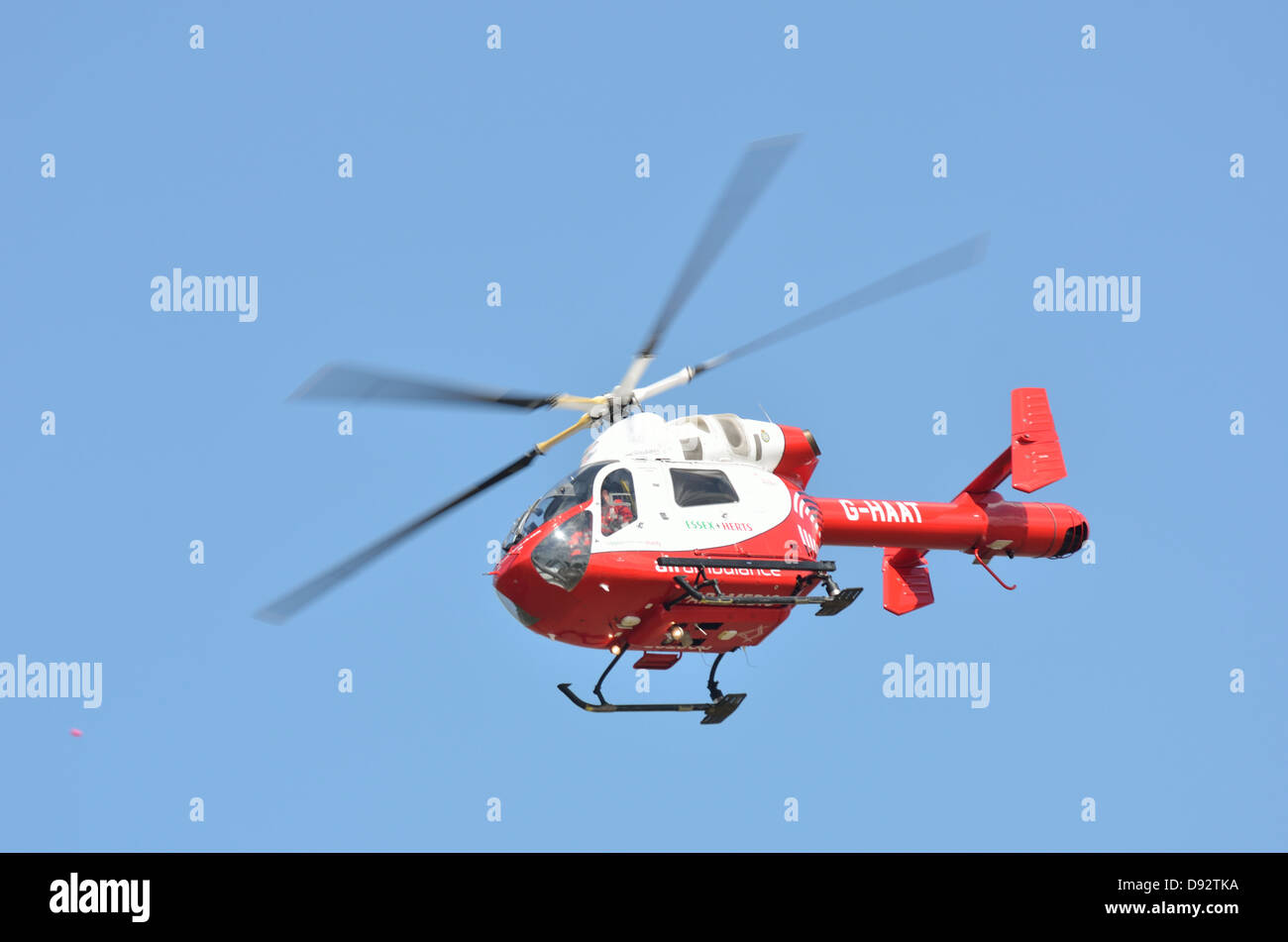 Red and white helicopter hi-res stock photography and images - Alamy