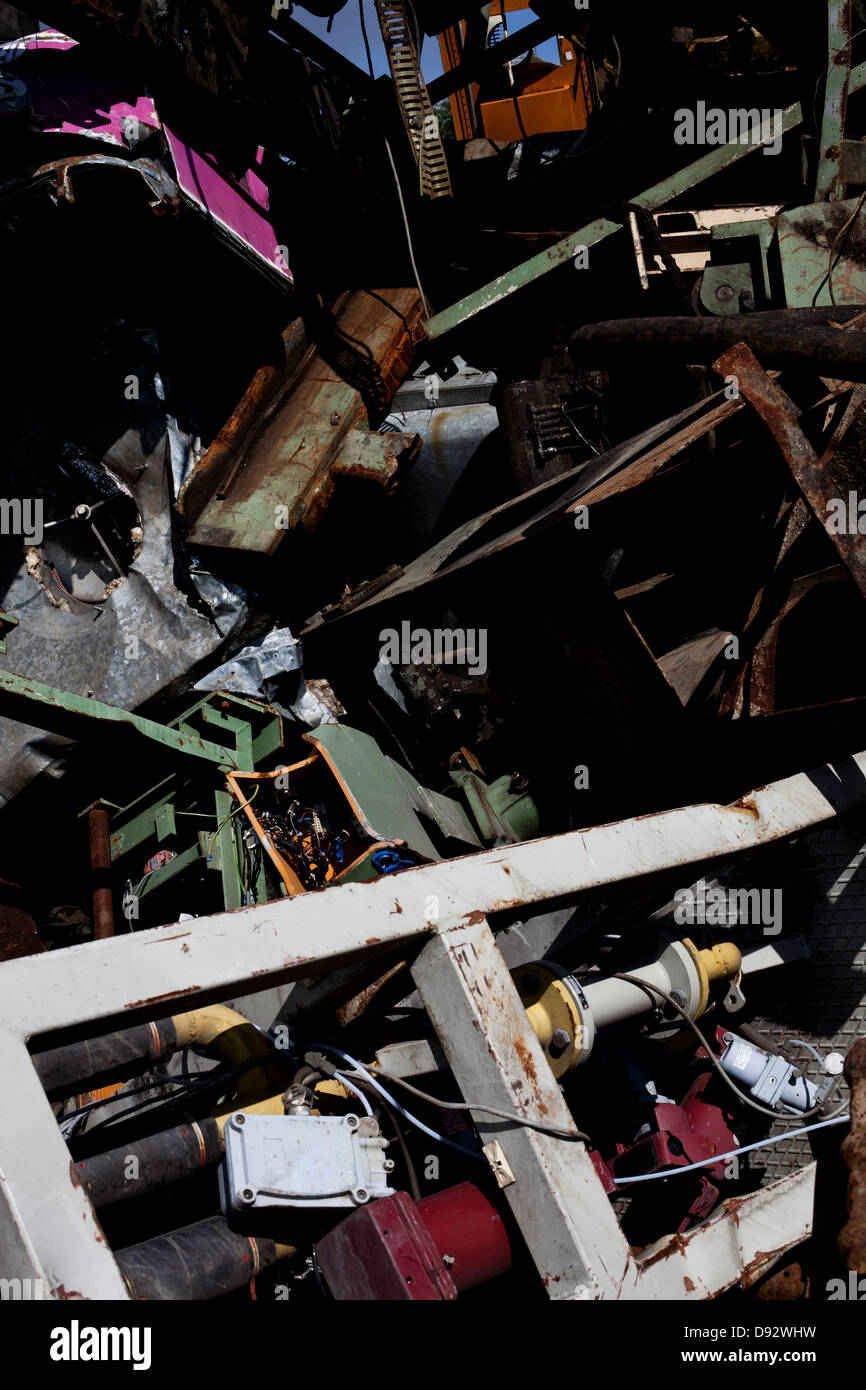 Obsolete scrap hi-res stock photography and images - Alamy