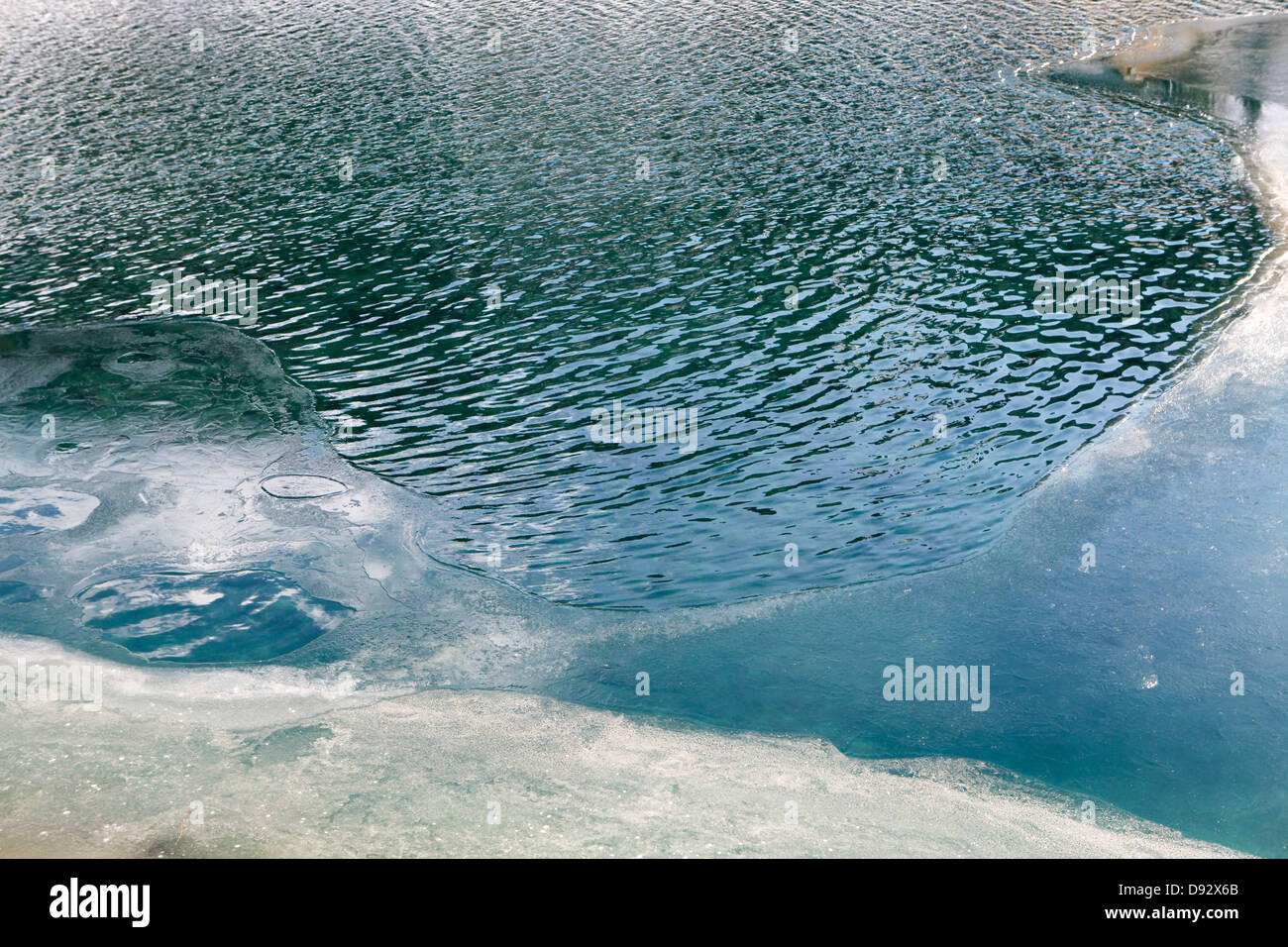Ice on lake melting hi-res stock photography and images - Alamy