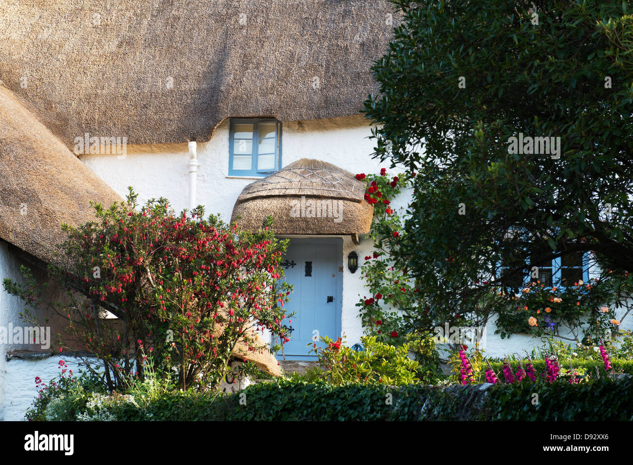 Cob house hi-res stock photography and images - Alamy