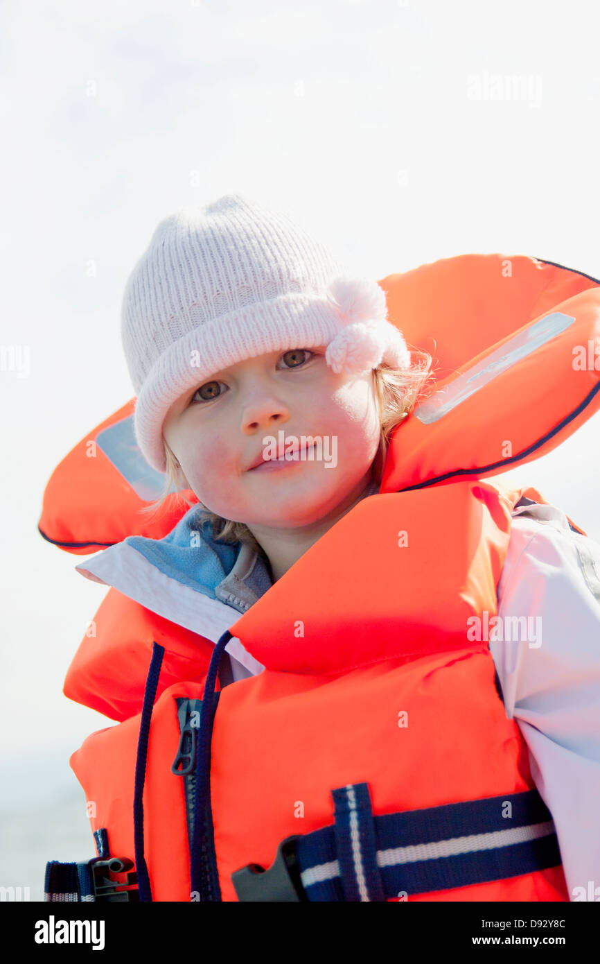 Girls wearing life vest hi-res stock photography and images - Alamy